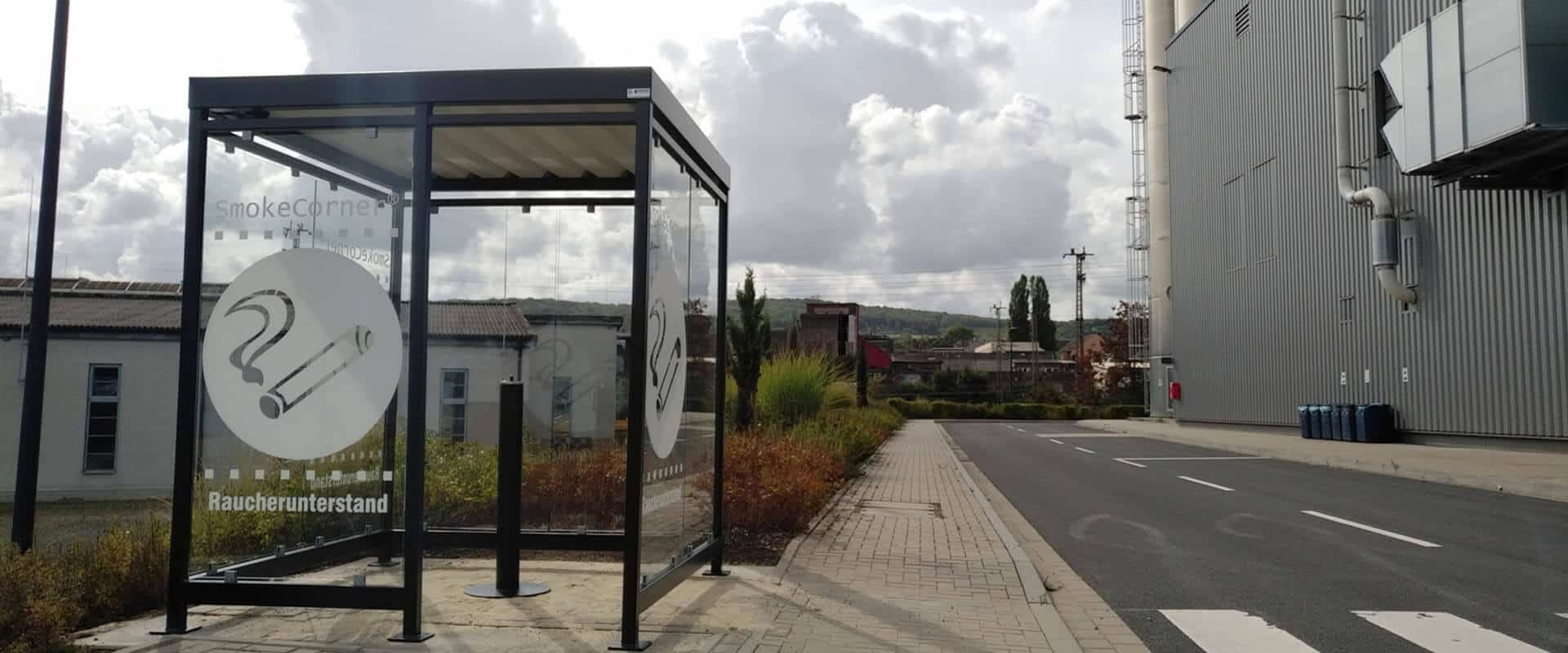 Nichtraucherschutz für den Arbeitsplatz ☑️ | SmokeCorner