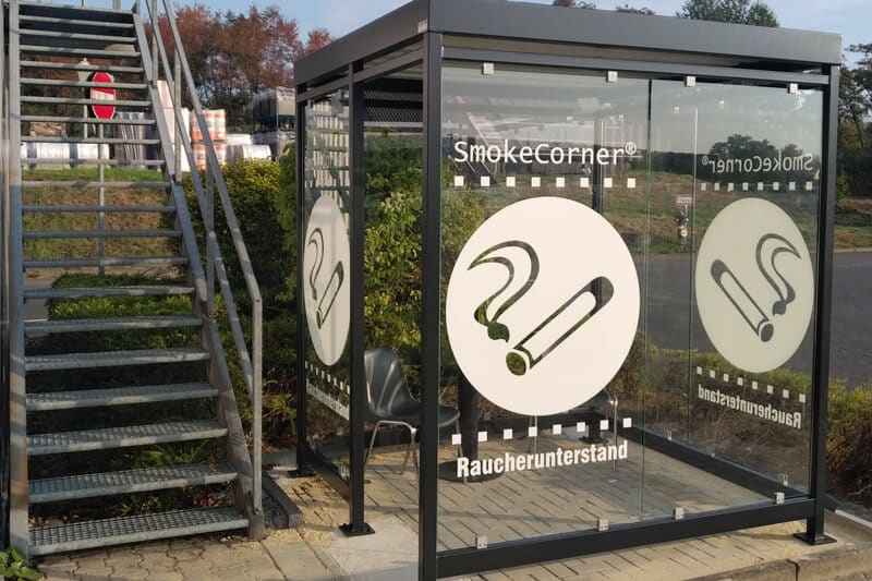 Raucherunterstand | SmokeCorner | Outdoor-Raucherkabine