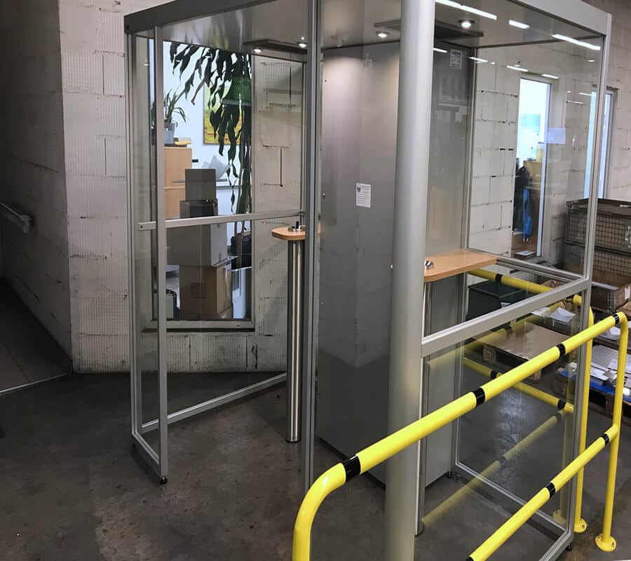 Raucherkabinen für den Innenbereich ☑️ | SmokeCorner